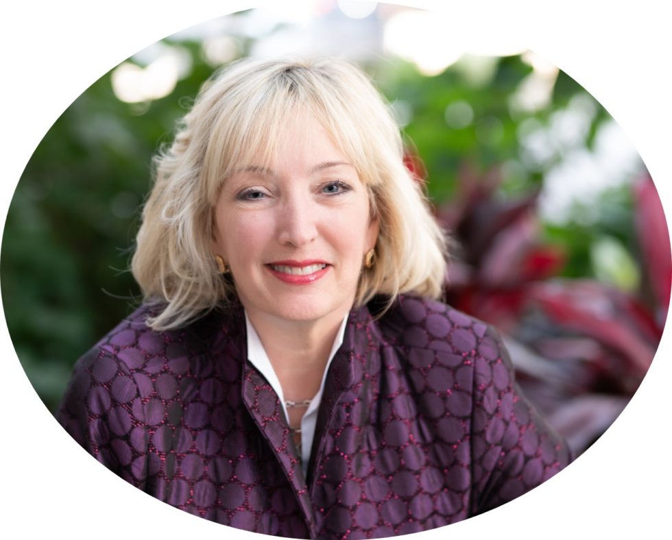 Custom Consulting - Kate McEnroe